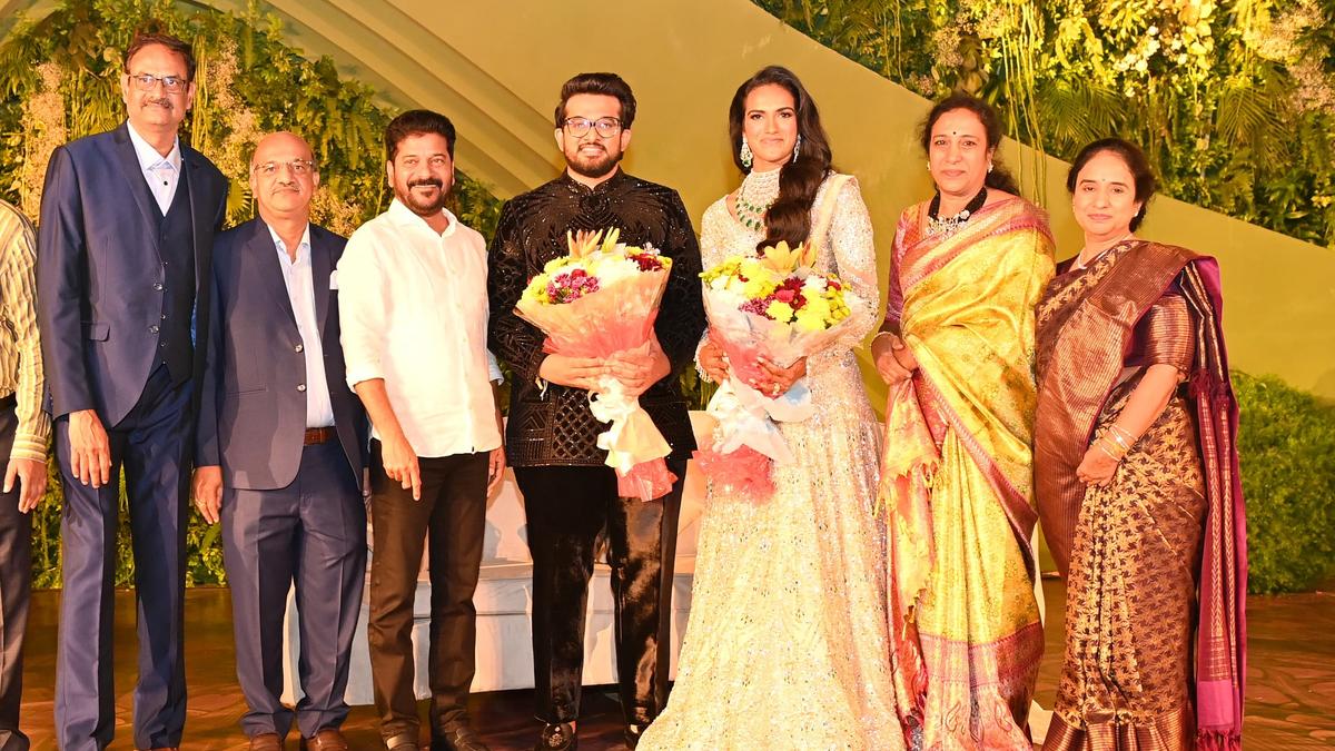 PV Sindhu and Venkata Sai’s wedding reception held in Hyderabad – First Piper